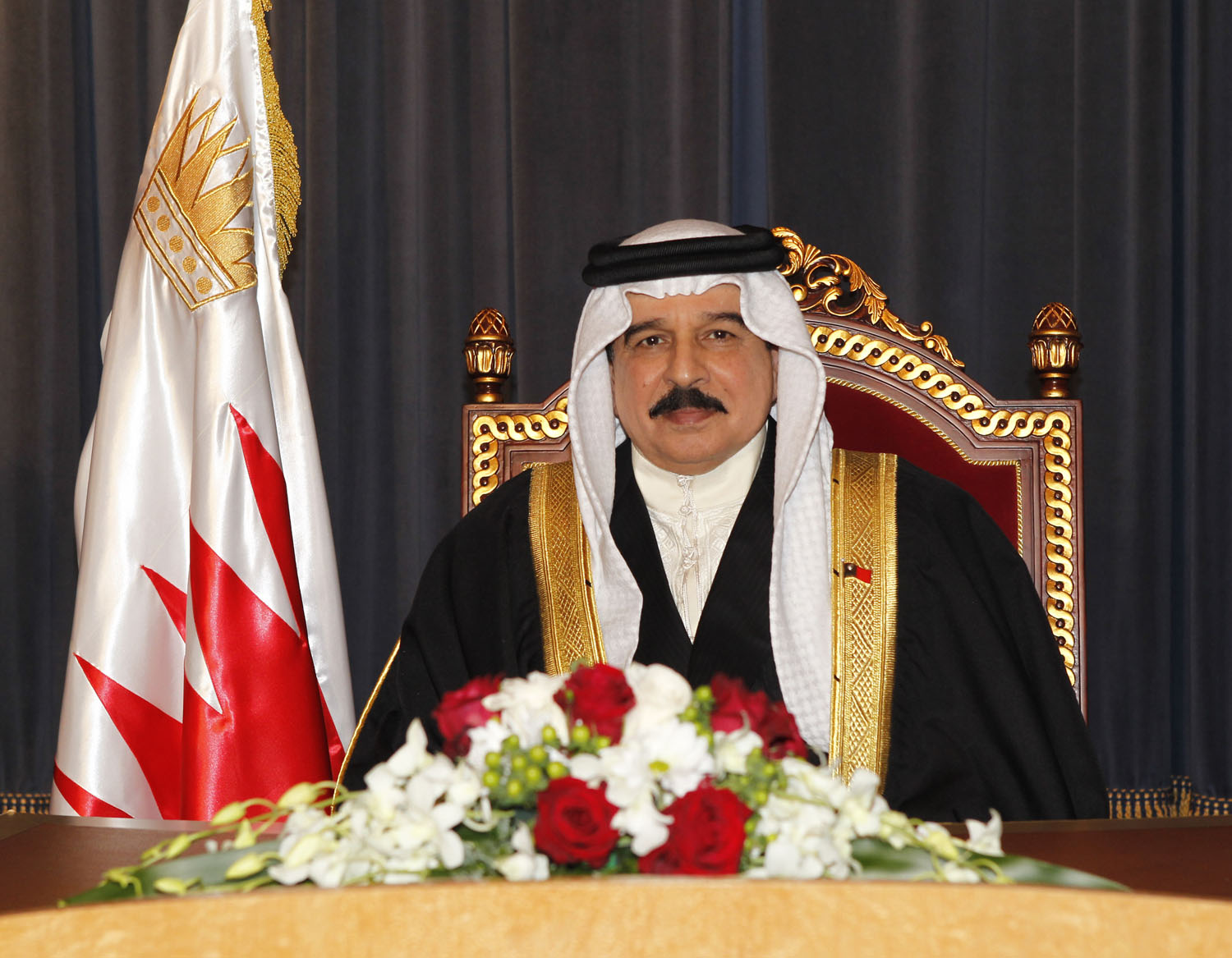 نصوص و مواد الأمر الأميري رقم 36 لسنة 2000 لإعداد مشروع ميثاق العمل ...